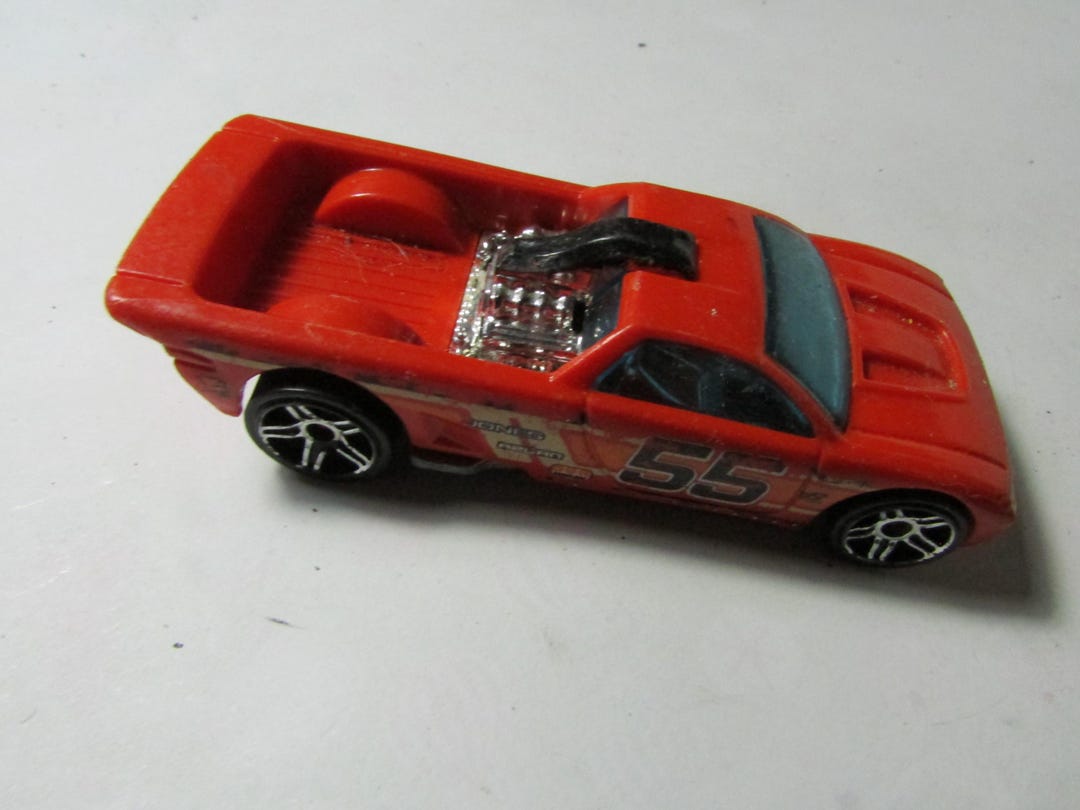 Hot Wheels Bedlam Red Car Truck PRE-OWNED 1/64 Scale Die-cast Free USA ...