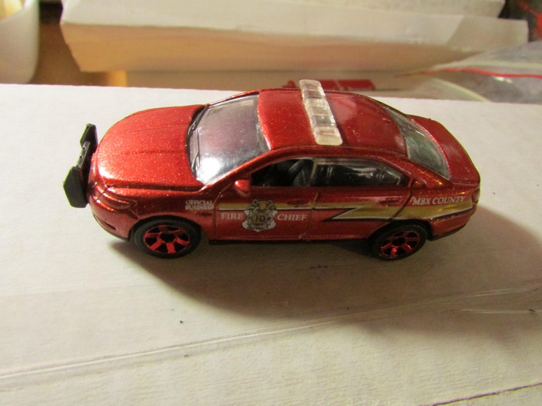 Matchbox Ford Police Interceptor Red 1/64 Die Cast Free USA Shipping - Etsy