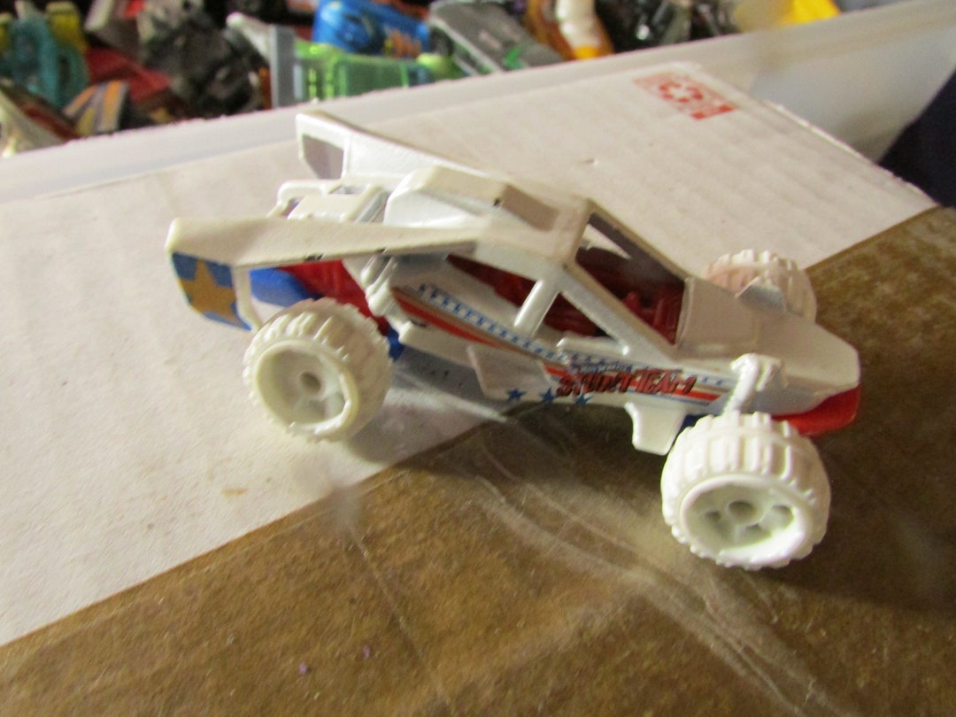 Hot Wheels BHR33 #3 White Car 1/64 Die Cast Free USA Shipping - Etsy
