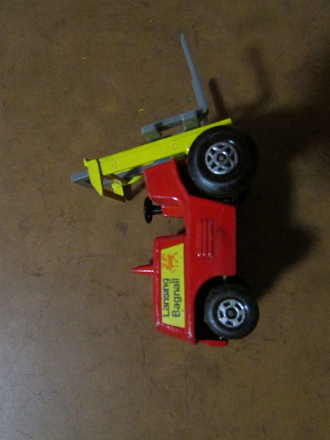 Matchbox Superfast 15 Fork Lift Red 1/64 Scale Die-cast USA Free USA ...