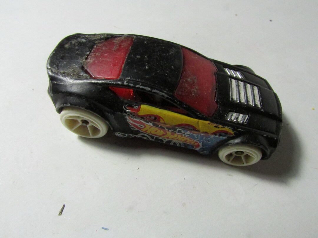 Hot Wheels Torque Twister Black Truck Car PRE-OWNED 1/64 Die Cast Free ...