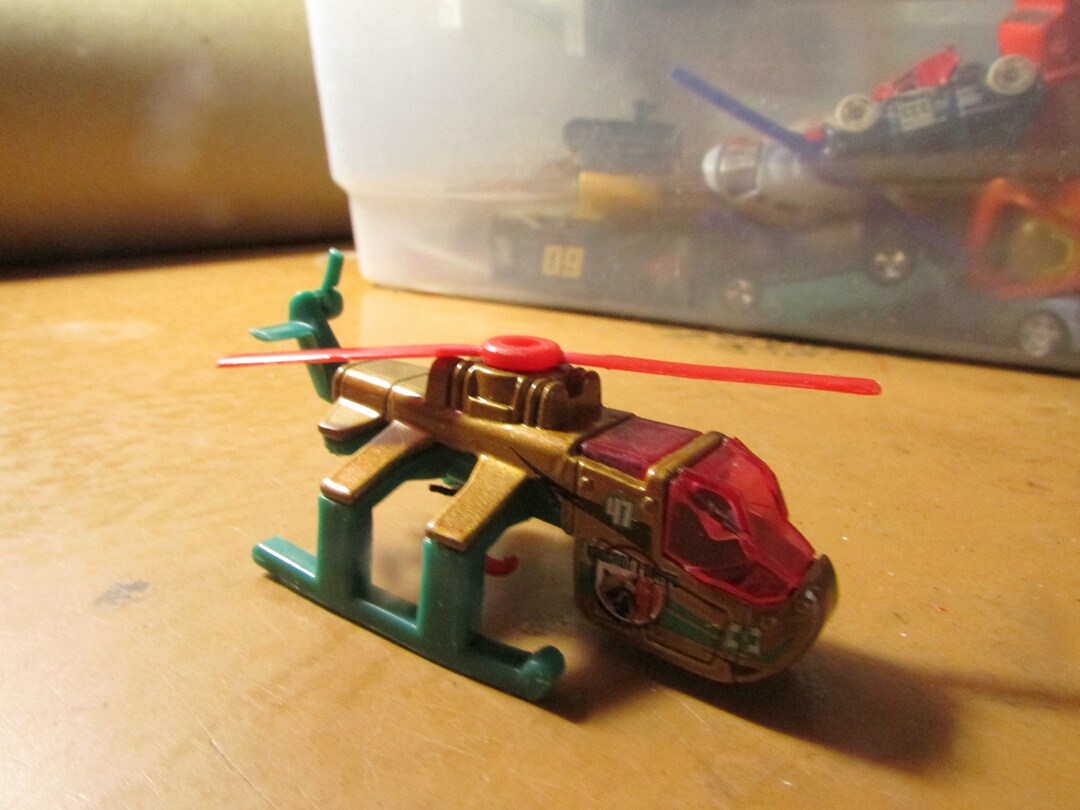 Matchbox Airlift Chopper Gold 1/64 Scale Die-cast USA Free USA Shipping ...