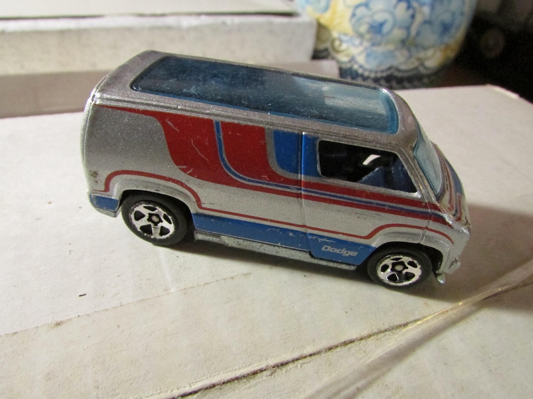 Hot Wheels Custom 77 Dodge Van Silver Car 1/64 Die Cast Free USA ...