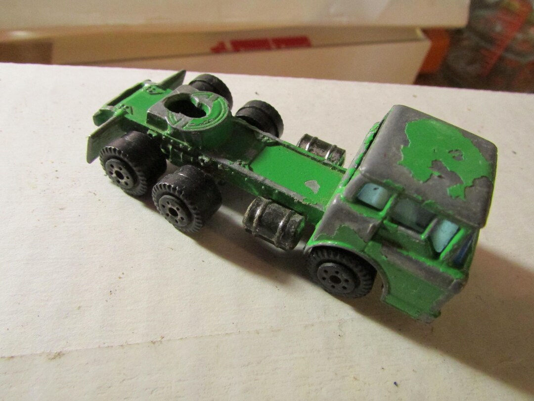 Yatming Green COE Truck 1/64 Die Cast Free USA Shipping - Etsy