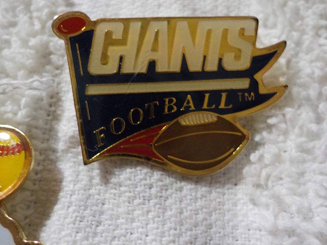 New York Giants Football Metal Pinback Pin Back Lapel Pin Free USA ...