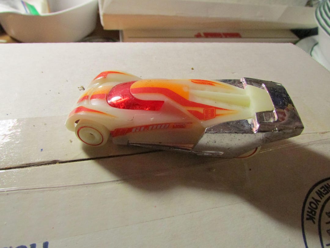 Hot Wheels Lindster Prototype White Car 1/64 Die Cast Free USA Shipping ...