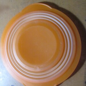Tupperware ORANGE 4 Cup Flat Out Collapsible Storage Bowls Seals 5453A ...