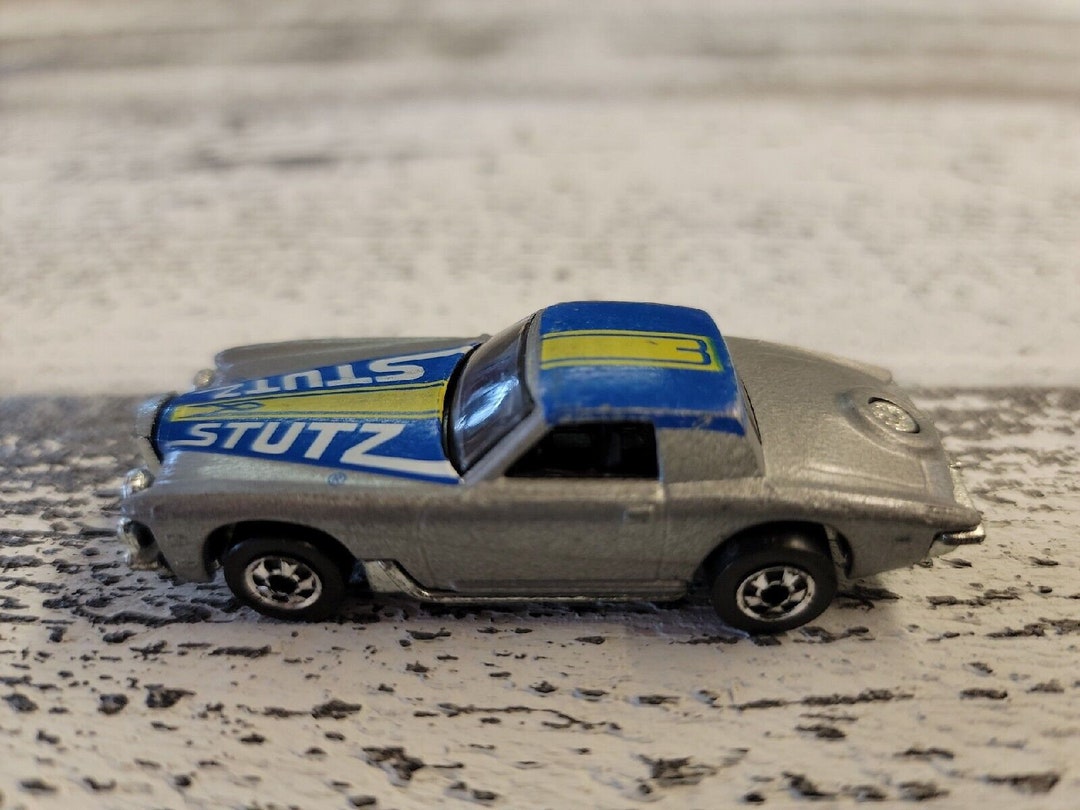 1979 Stutz Blackhawk Hot Wheels Silver Car Blackwalls Hong Kong 1/64 ...