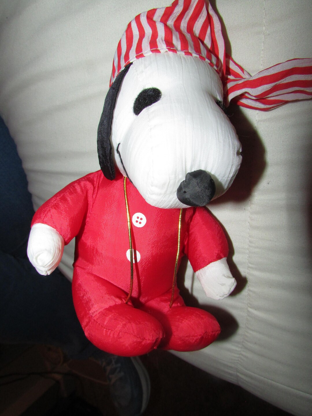 Mini Whitman's Plush Peanuts Snoopy Plush With Red Holiday Nightcap and ...