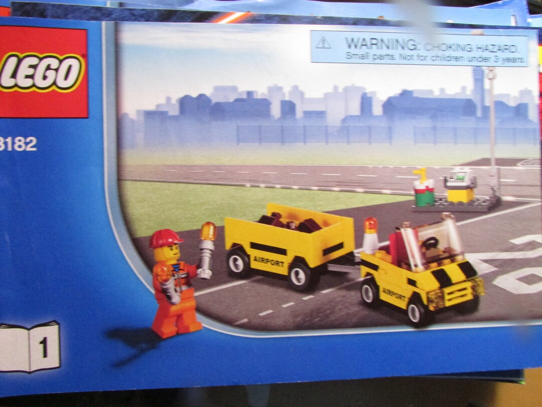 Lego 3182 Booklet One Airport Instruction Manual Booklet Only Free USA ...