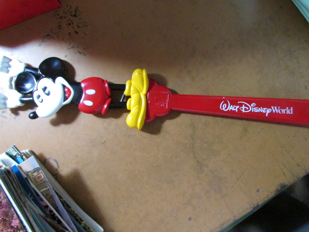 Walt Disney World Mickey Mouse Back Scratcher Disney Red Free USA ...
