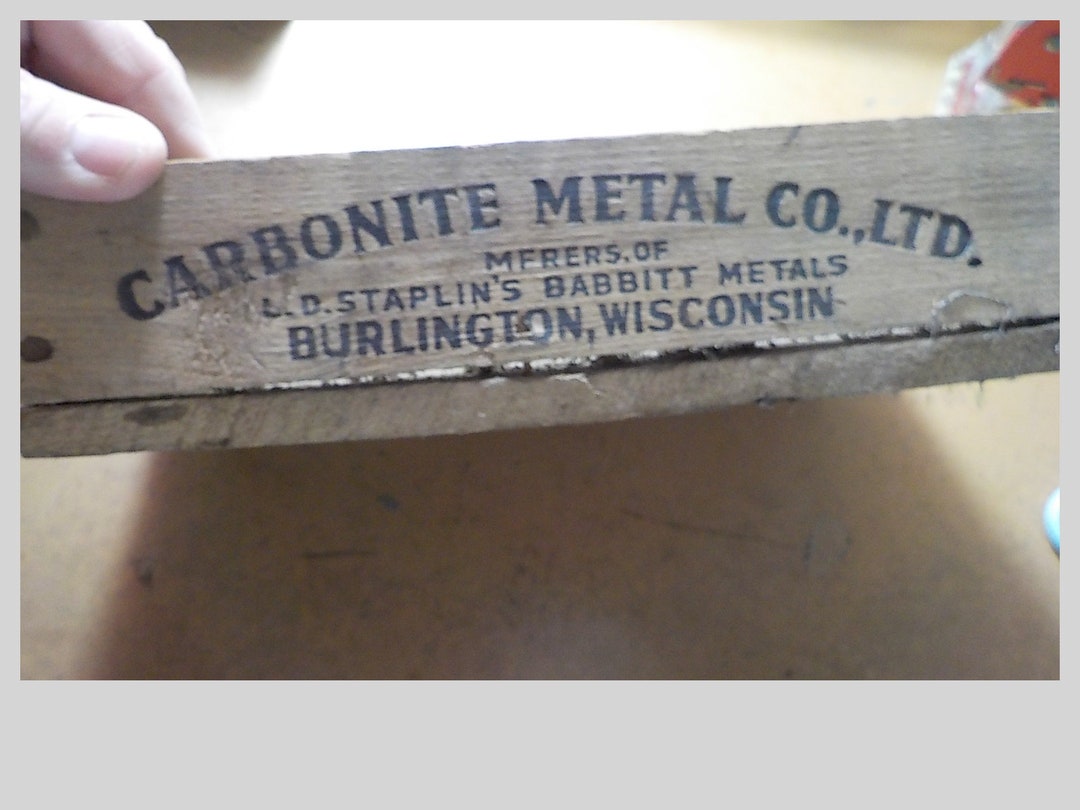 Vintage Carbonite Metal Co Ltd Burlington Wisconsin Nickelite Wood ...
