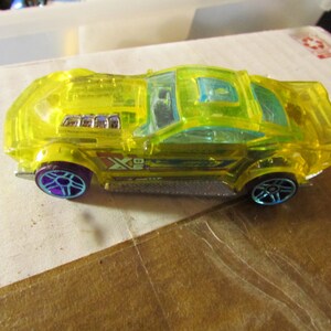 Hot Wheels DTY12 Yellow 1/64 Die Cast Free USA Shipping - Etsy