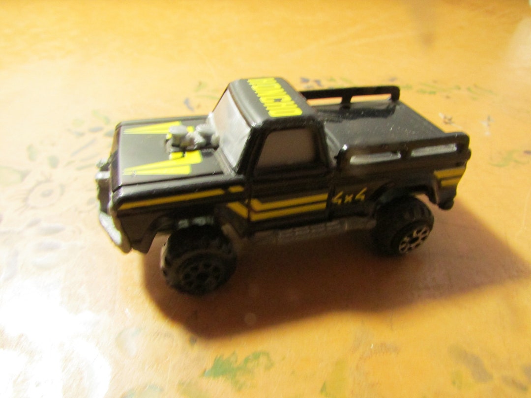 Kido Burnin Key Cars 4X4 Truck Black 1/64 Die Cast Free USA Shipping - Etsy