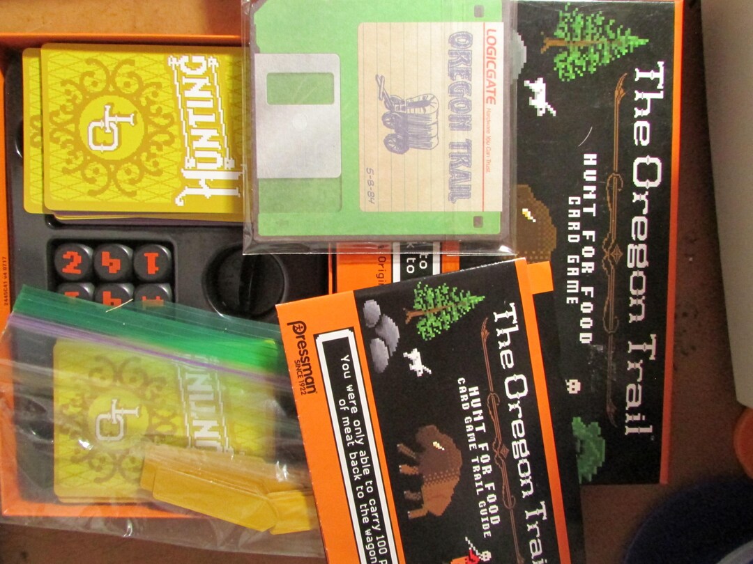 The Oregon Trail Hunt for Food Card Game Complete 2 to 6 Players Ages ...