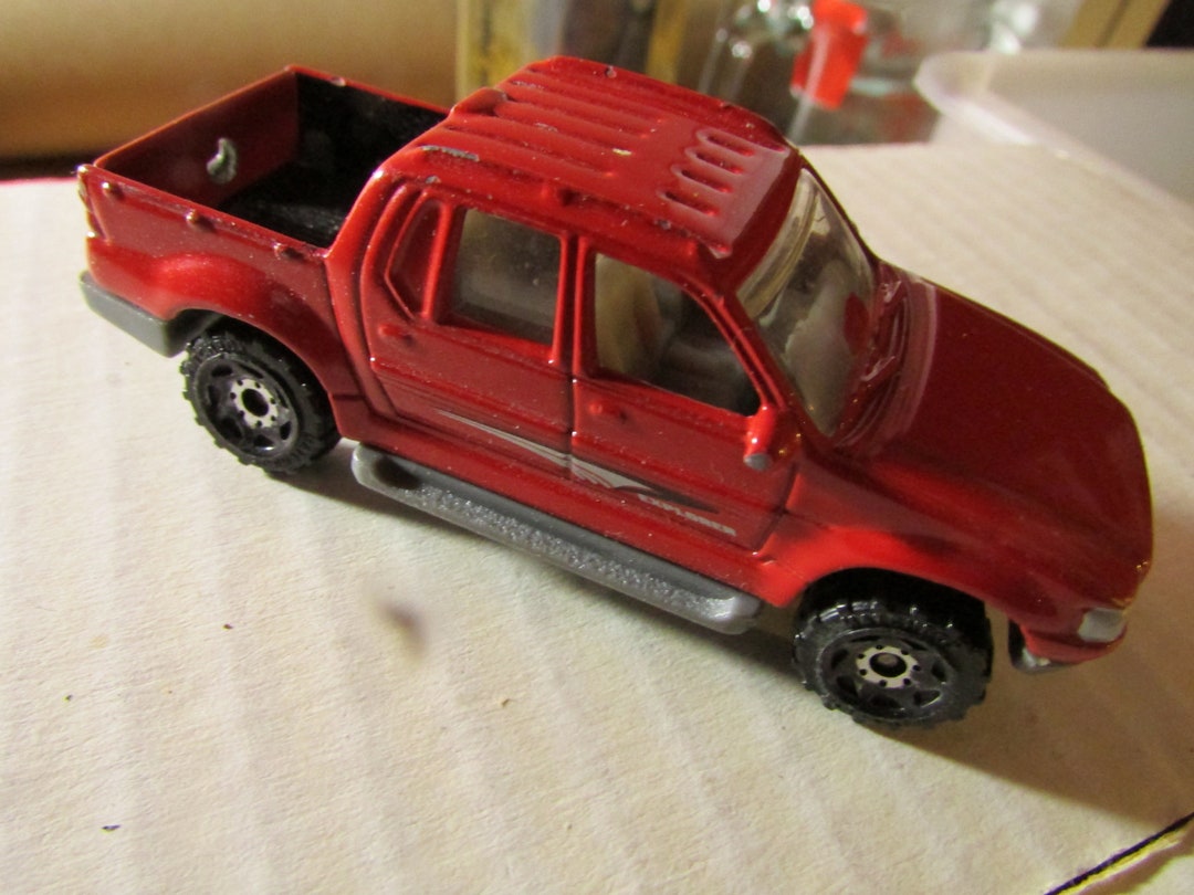 Matchbox Ford Explorer Sport Trac Red 1/64 Die Cast Free USA Shipping ...