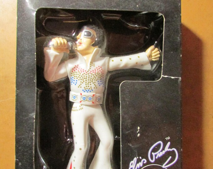 Elvis Presley Original Wackel Elvis Car Dash Dancing Figure New in Box ...