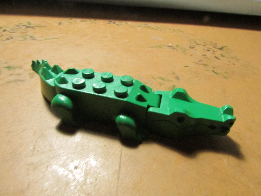 LEGO Vintage Green Alligator Animal Minifig - Etsy