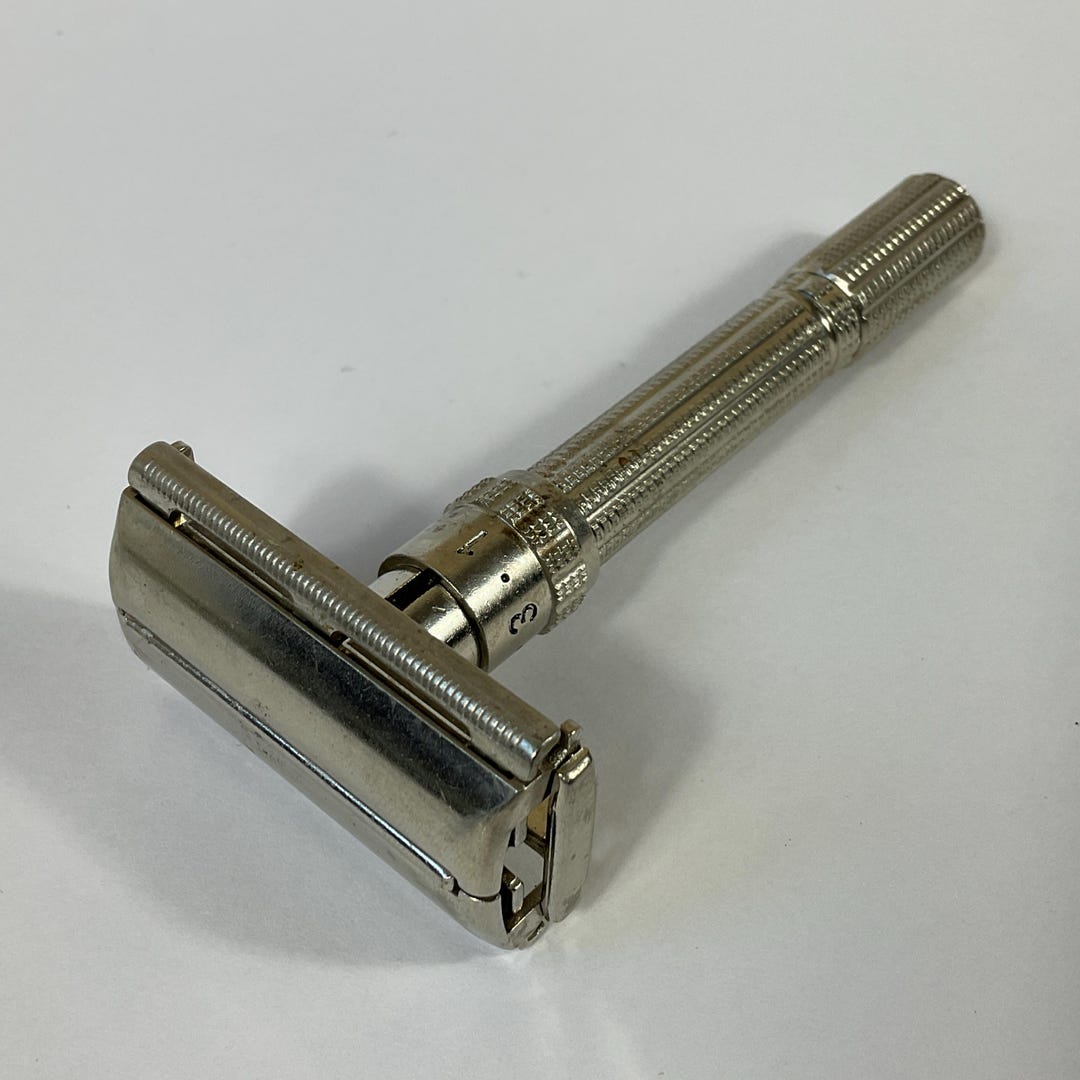 1962 H2 U.S. Gillette Slim Adjustable TTO Safety Razor. Mens ...