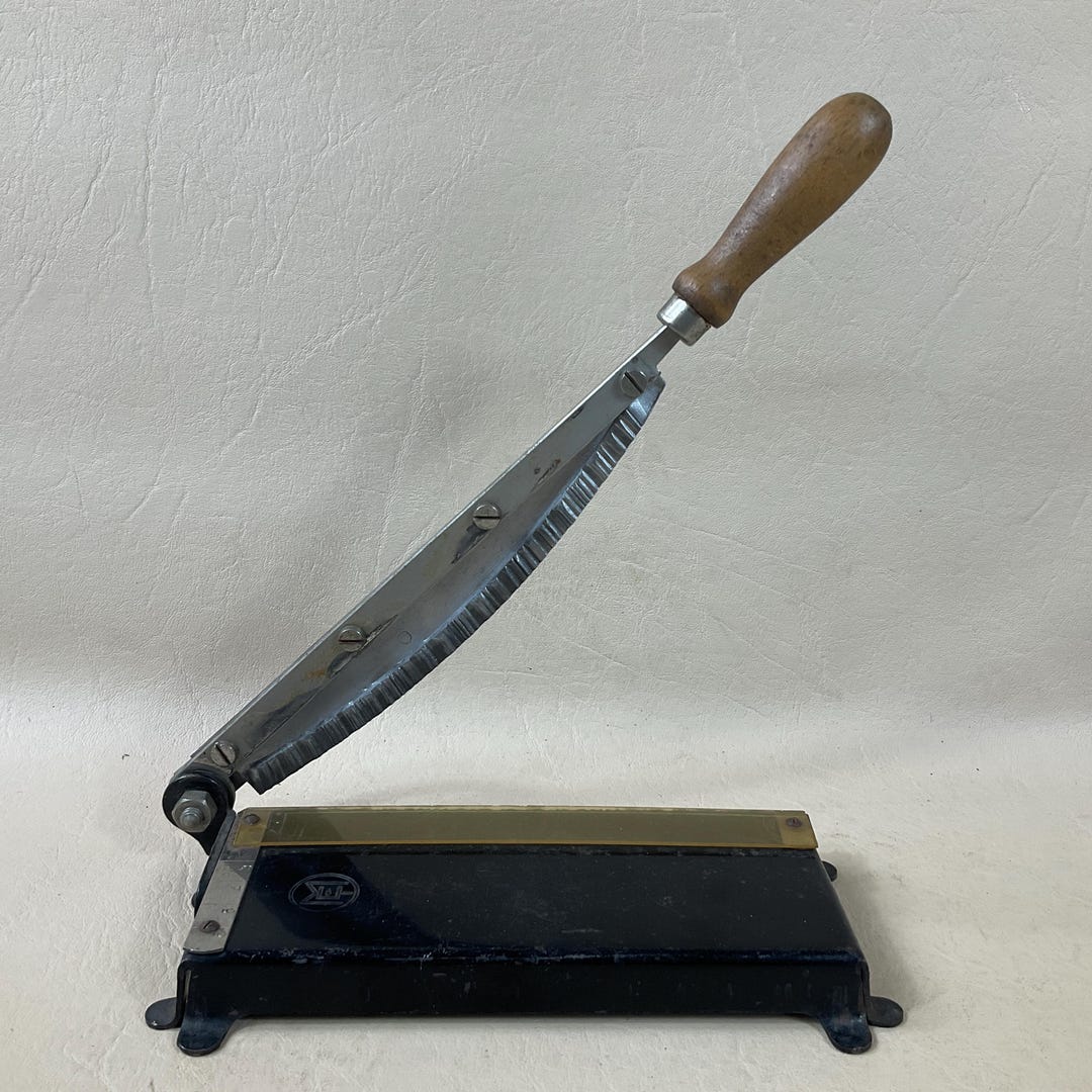 Antique Rough Shag Tobacco Leaf Cutter C1910. Tobacconists Guillotine ...