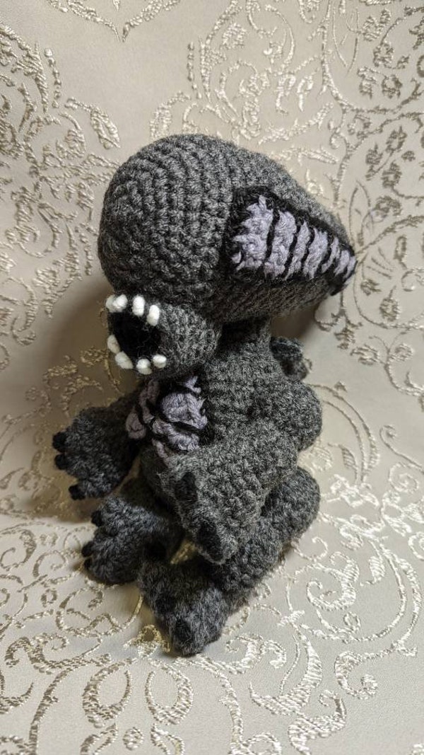 Alien Xenomorph Crochet Pattern - Etsy Canada