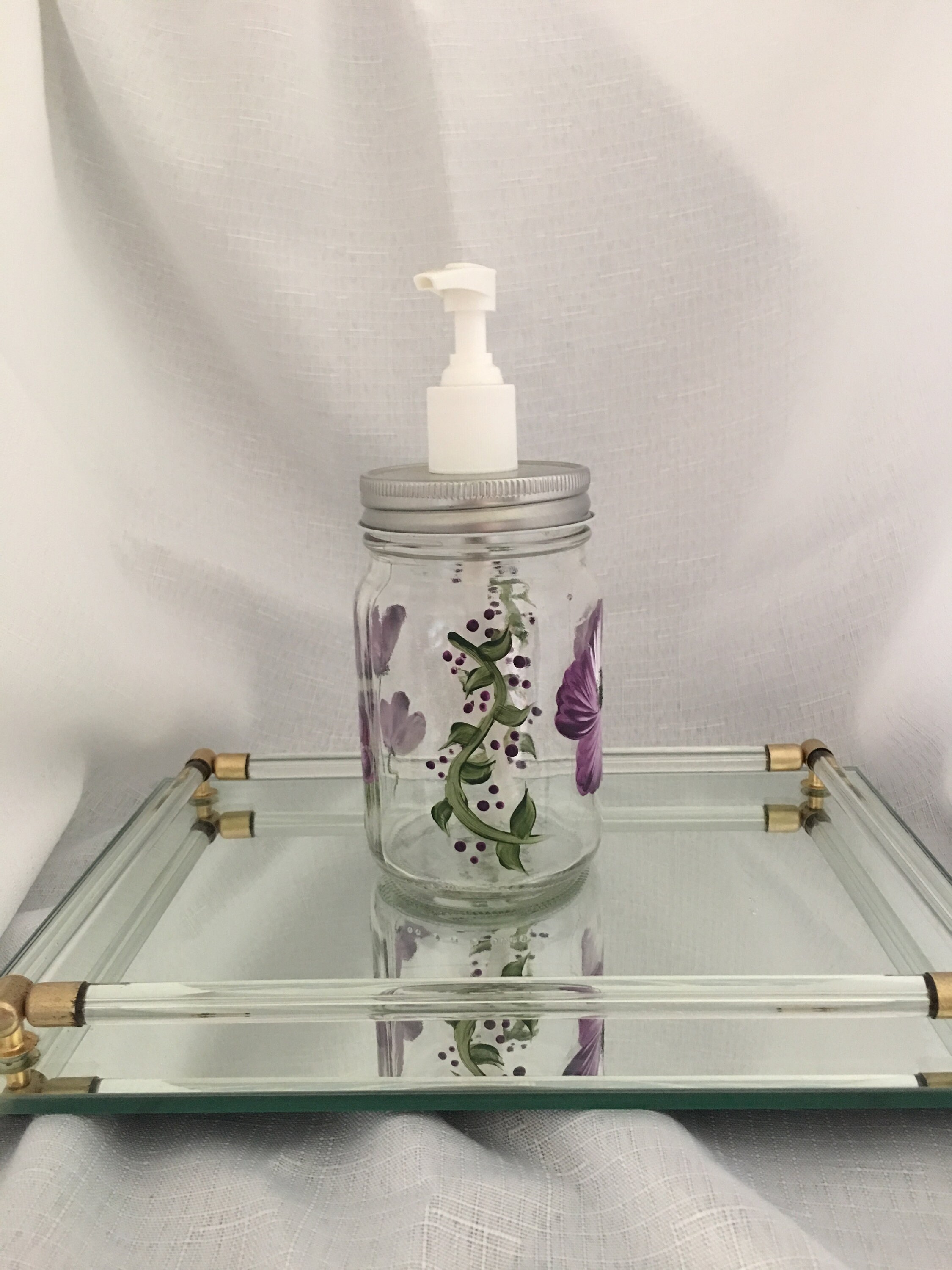 Purple and white floral Design Glass Soap Dispenser - Etsy 日本