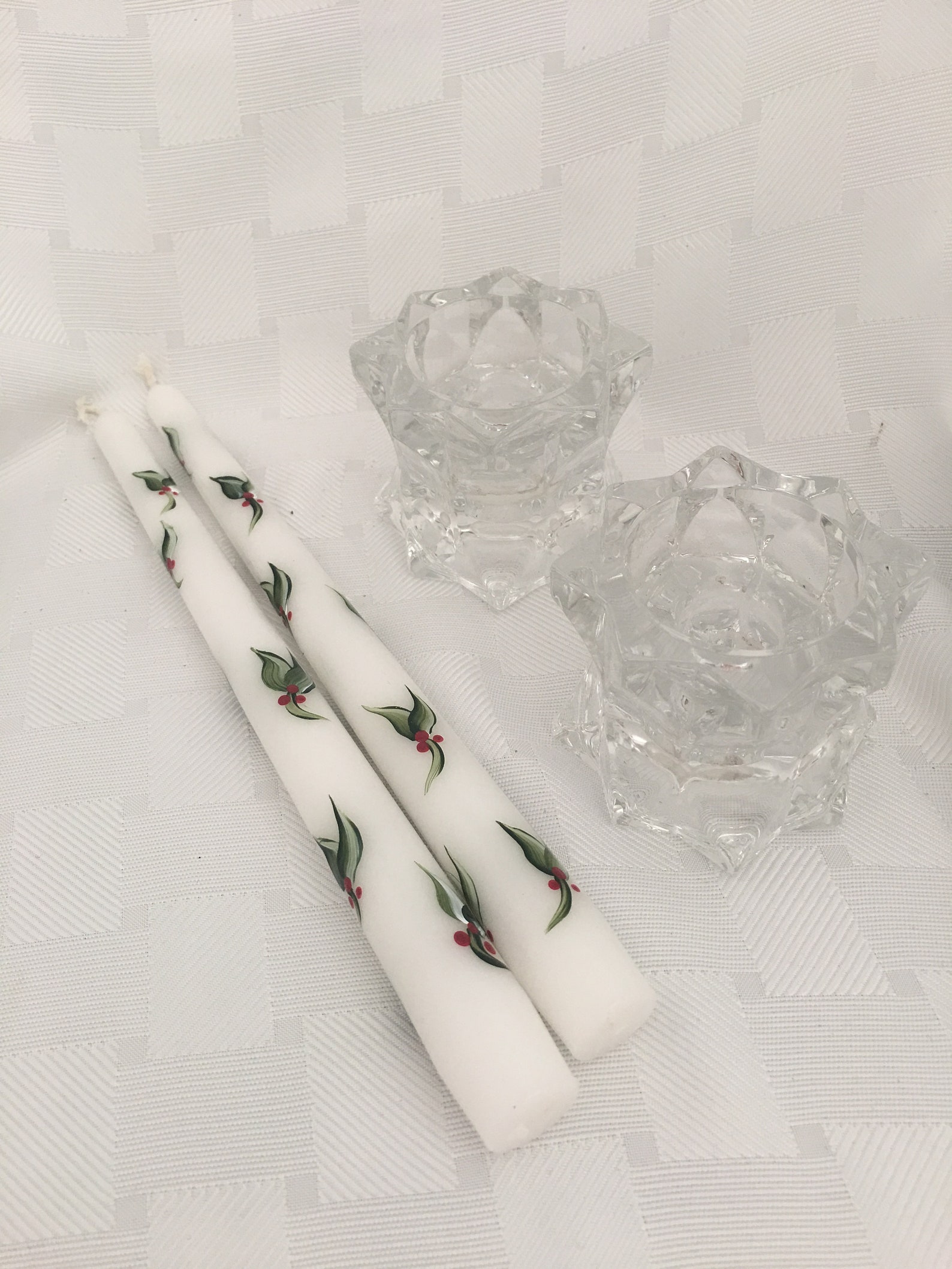 Winter-holiday Elegant Holly Leaf Design Taper Candles-hand - Etsy