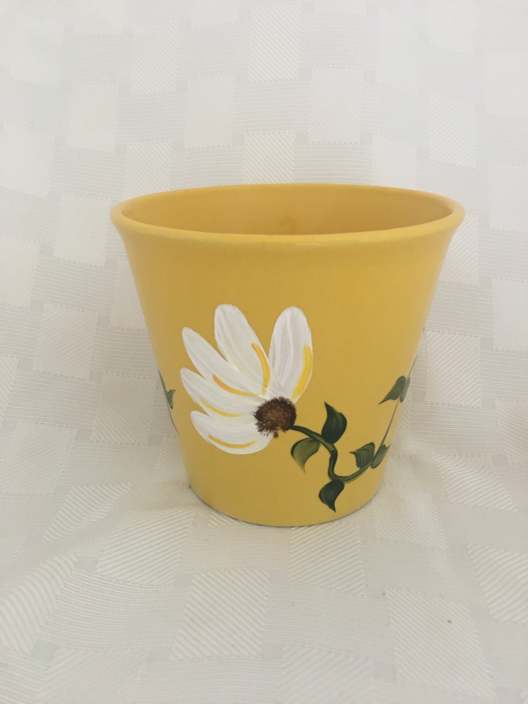 Yellow Lazy Daisies Design - Hand Painted Daisy on Both Sides of the ...