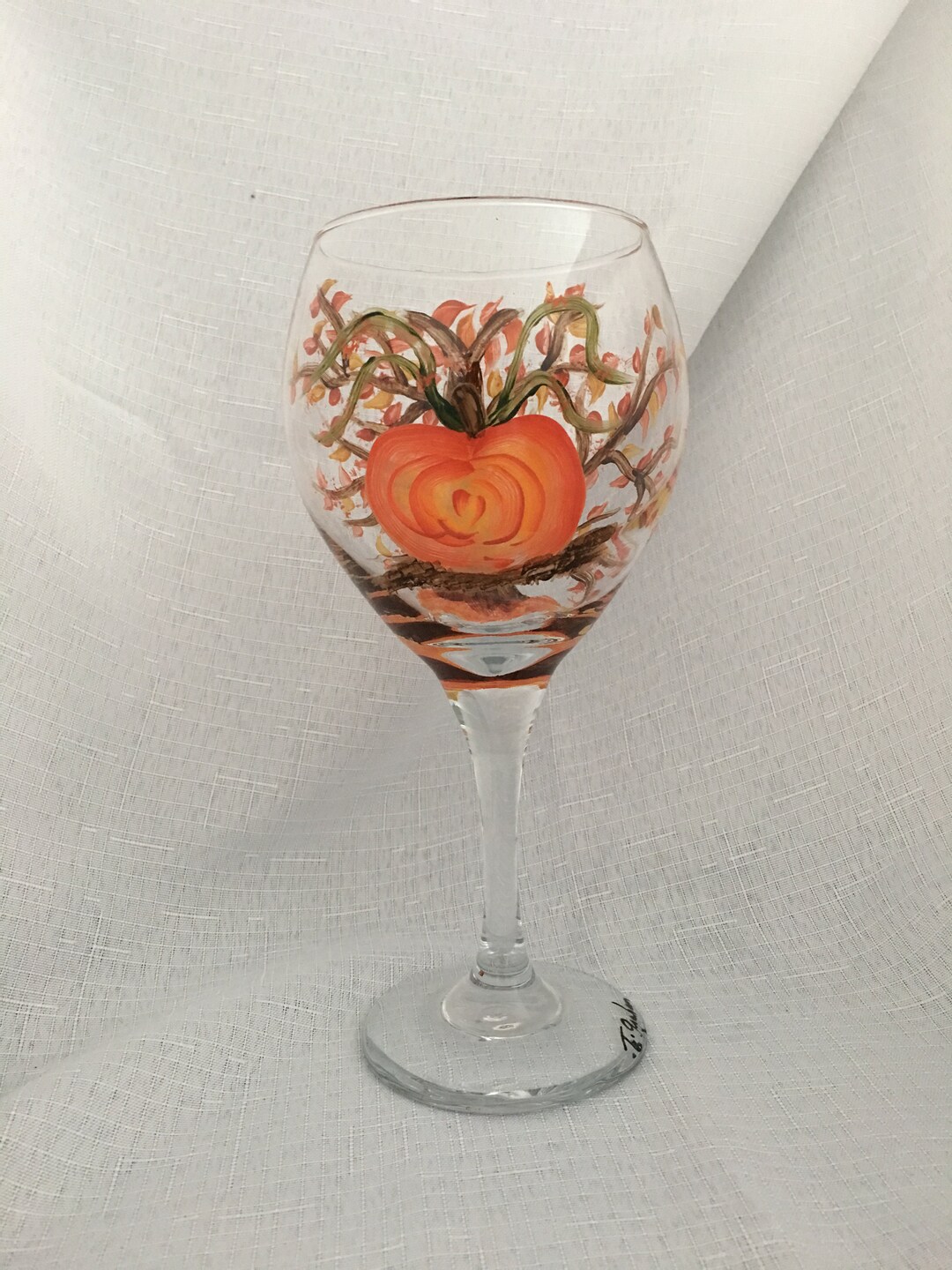 Autumn Pumpkin Fall Tree Design. Pumpkin Lovers Hand Painted Wine Glass ...