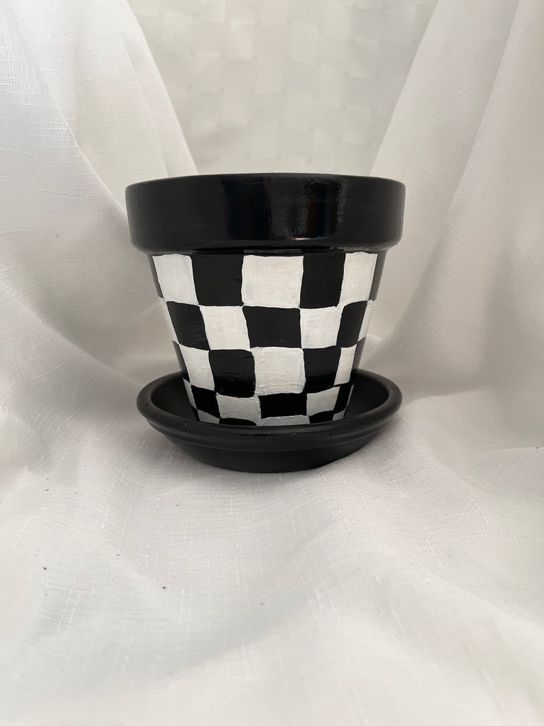 Black and White Checkered Hand Painted Flower Pot/plant - Etsy