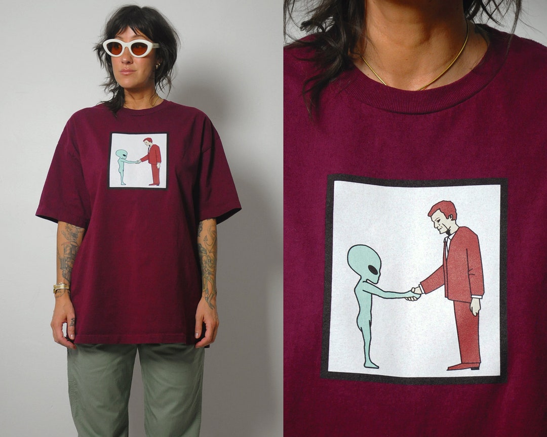 1993 Helmet Alien Handshake Tshirt - Etsy