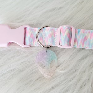 Trippy Alien Choker Collar Necklace Gift Puppy Cosplay, Resin Glitter ...