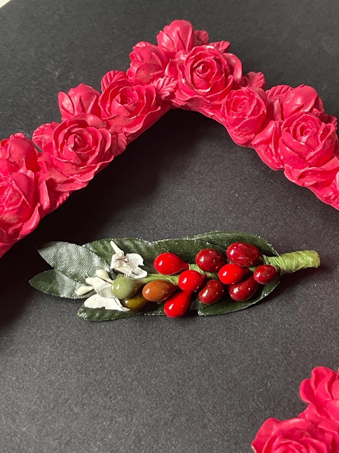 Vintage Holly Ivy Floral Pin, Red Berries Brooch, Hand Made Fabric Pin ...
