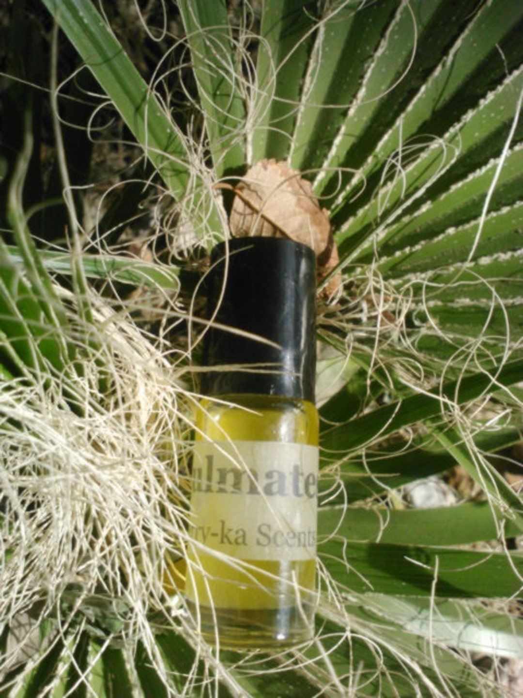 Fistful of Lightning Fragrance, Favored for Throwing Lightning at Your ...