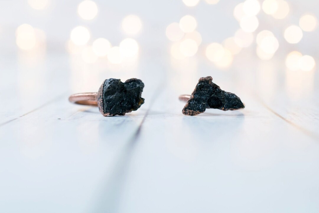 Tektite Ring Raw Tektite Stacking Ring Raw Mineral Ring - Etsy