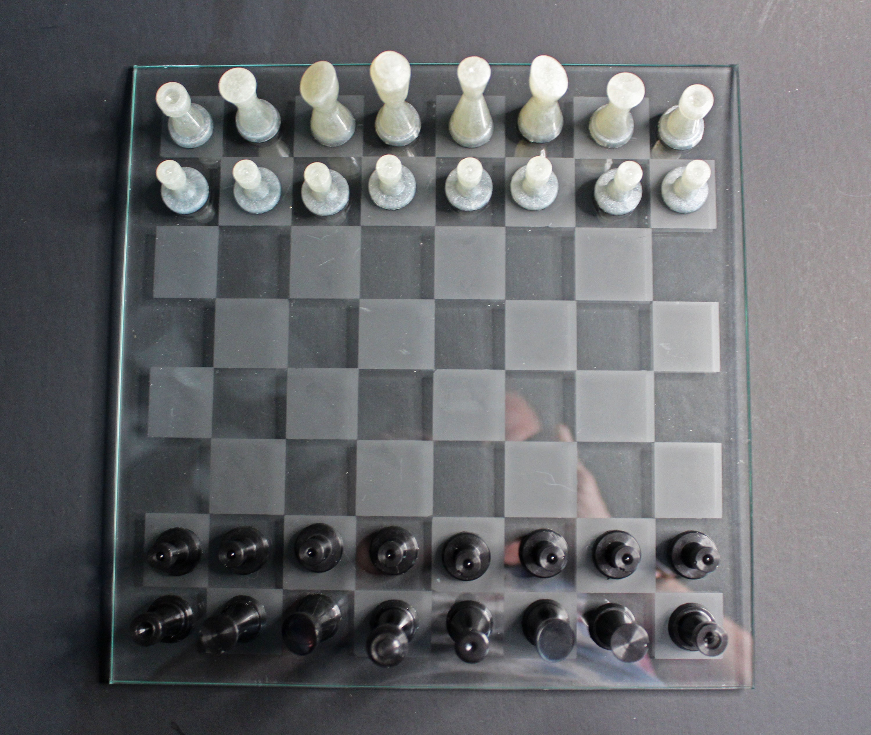 Resin Cast Chess Set & Glass Board - Etsy