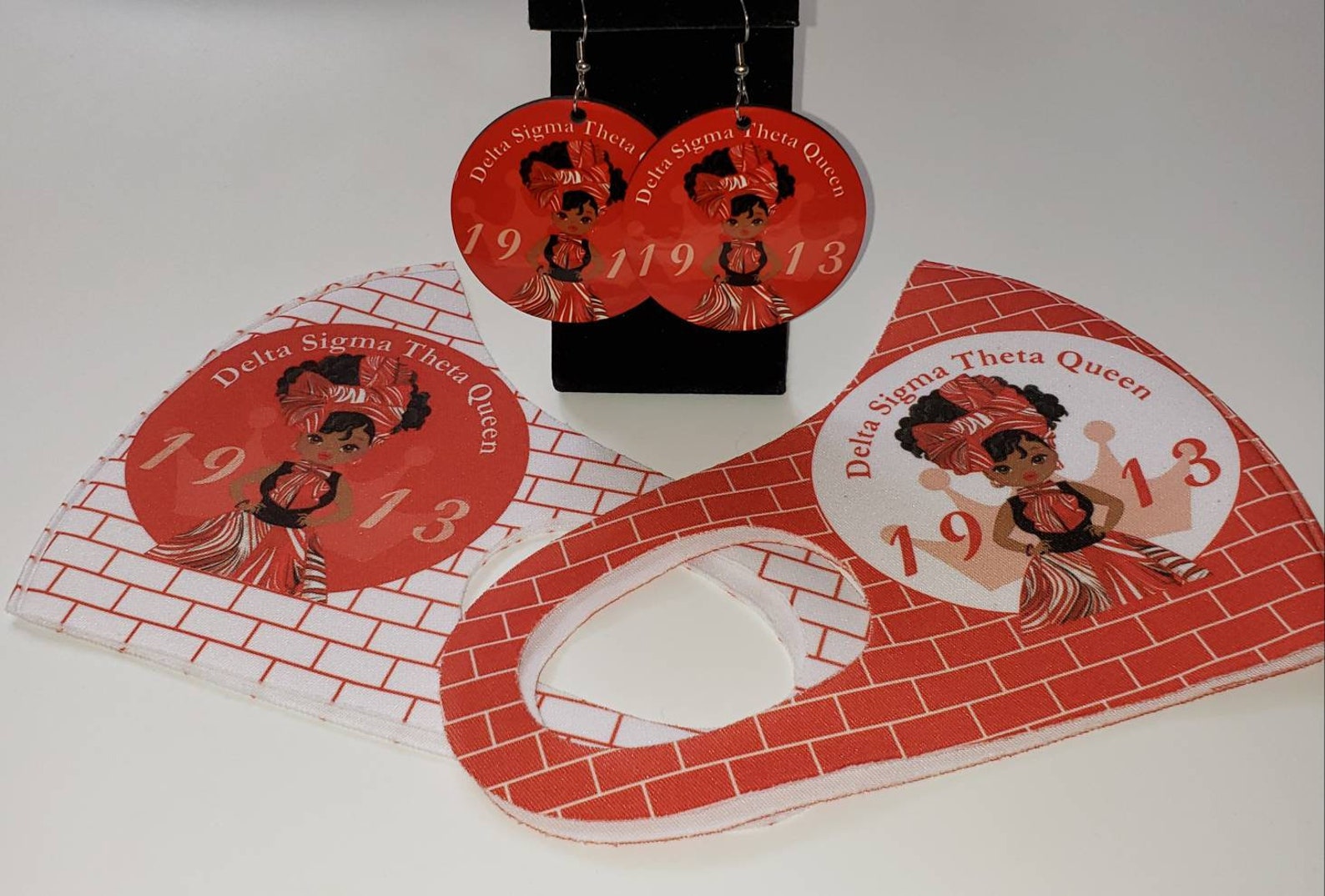 Delta Sigma Theta Face Coverings With Optional Matching Earrings - Etsy