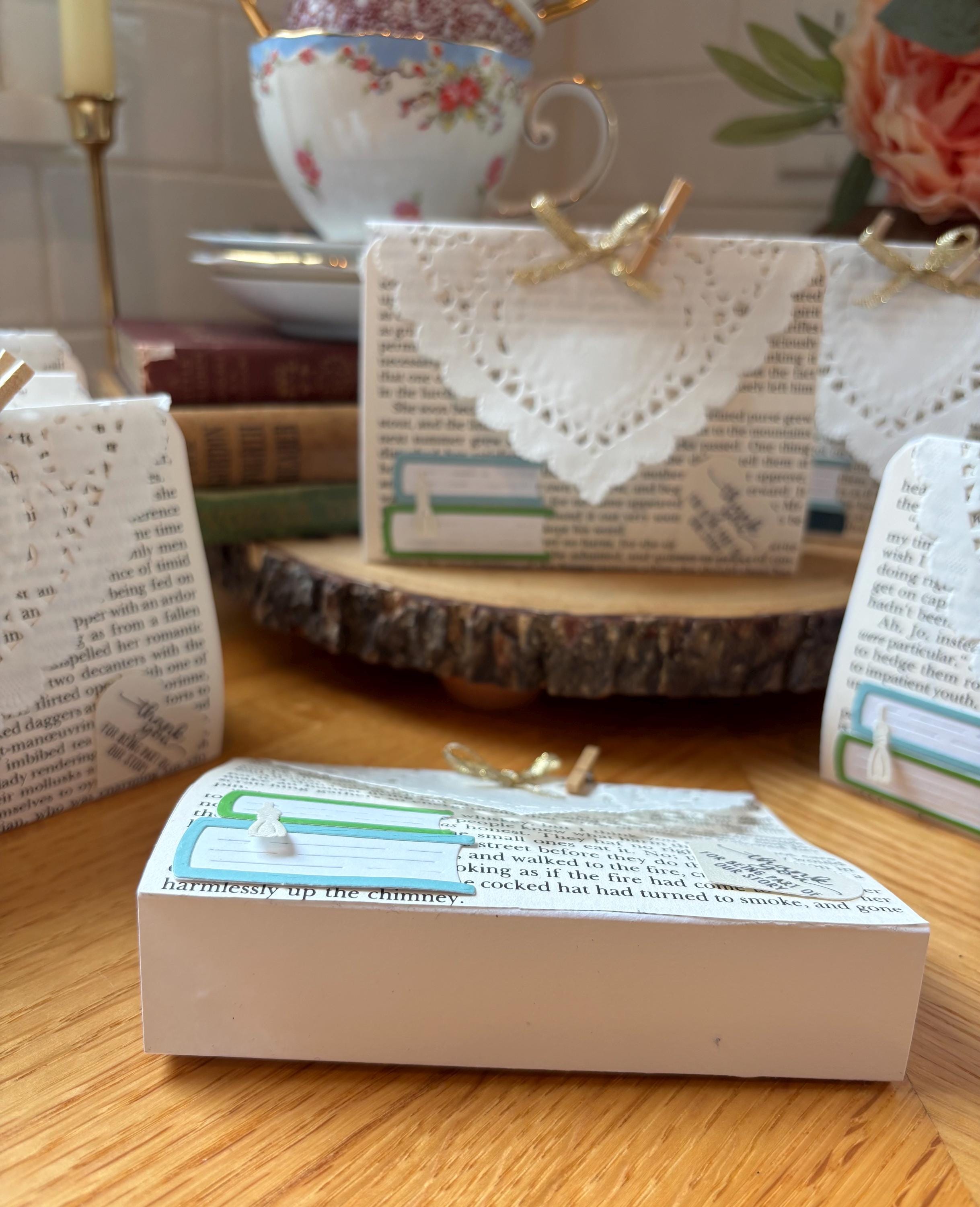 Handmade Book Page Favors From Vintage Books Set of 10/book Theme Party ...