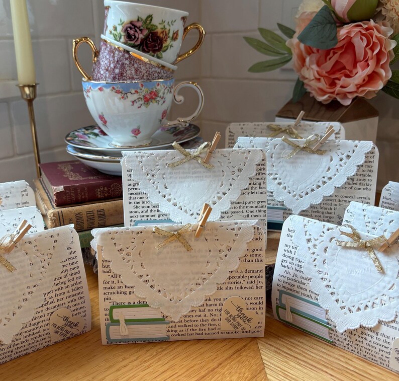 Handmade Book Page Favors From Vintage Books Set of 10/book Theme Party ...