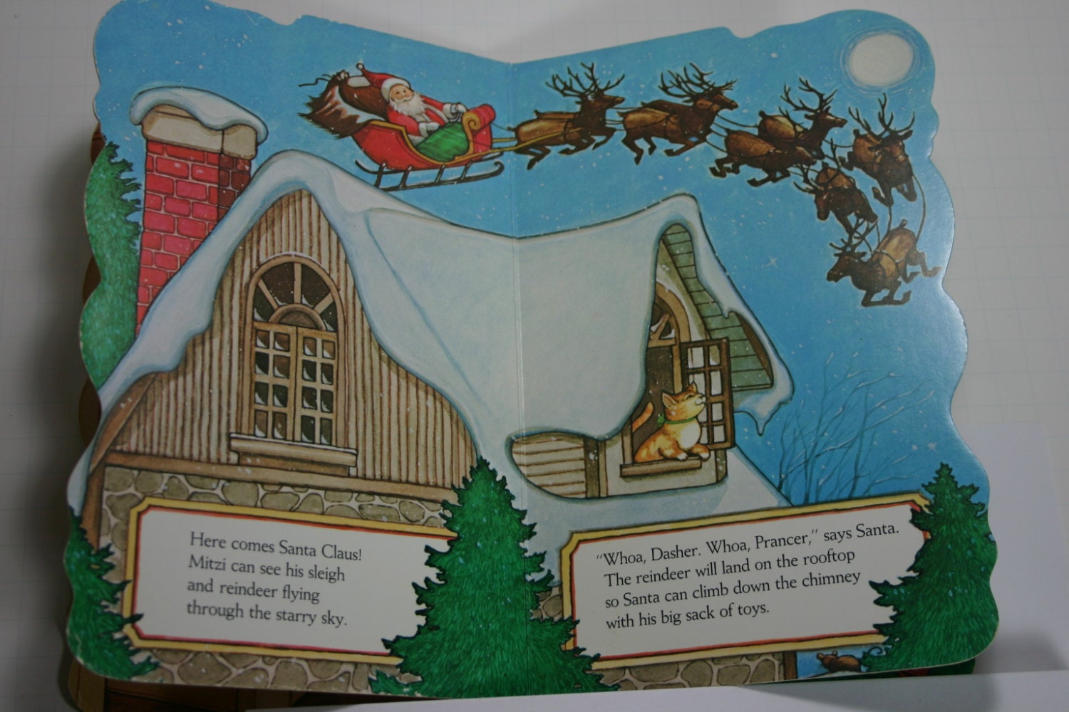 Vintage Golden Sturdy Shape Book Here Comes Santa Claus by M. Hover ...