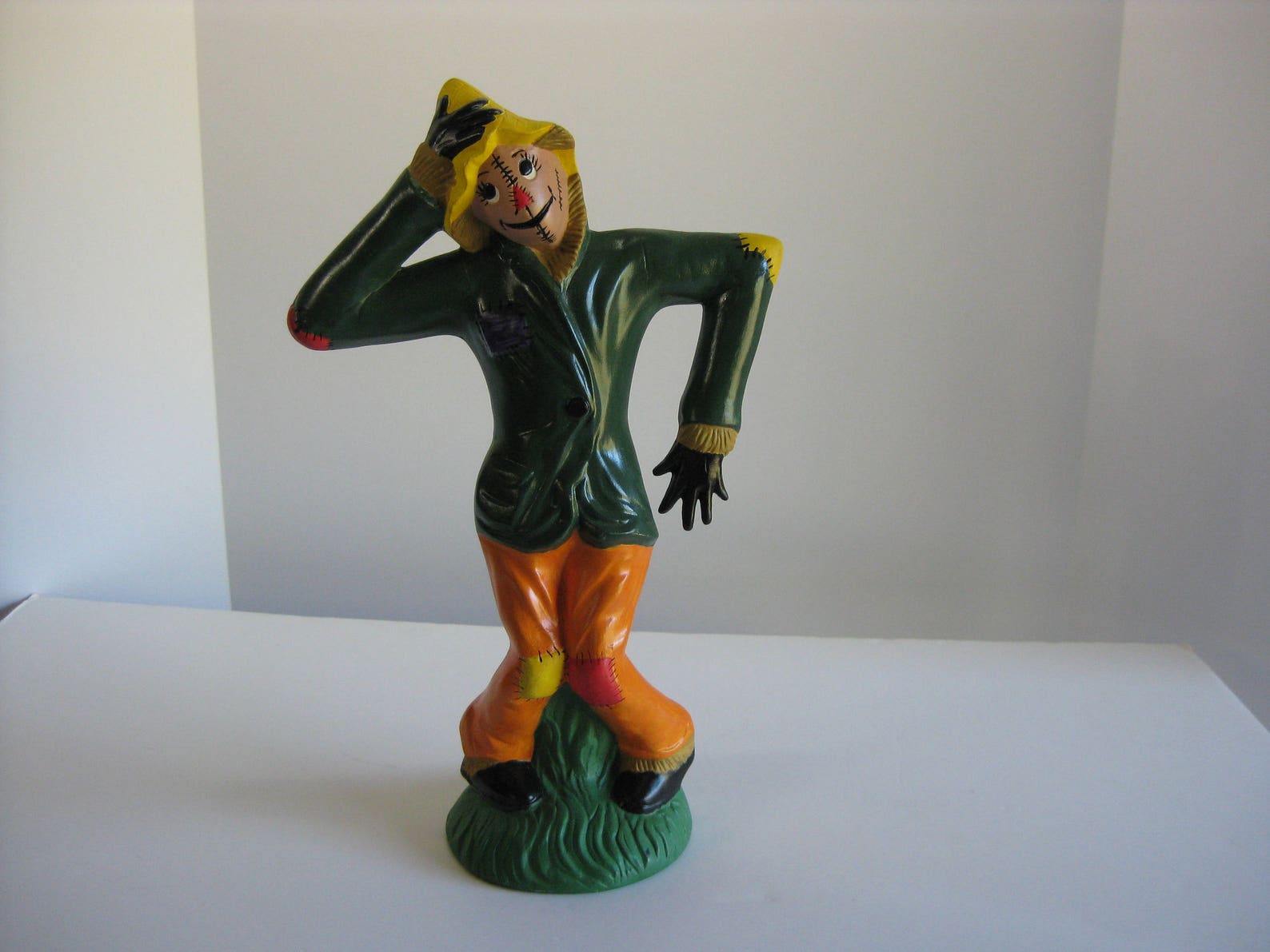 Vintage Ceramic Scarecrow, R. Fresolone 1966 - Etsy