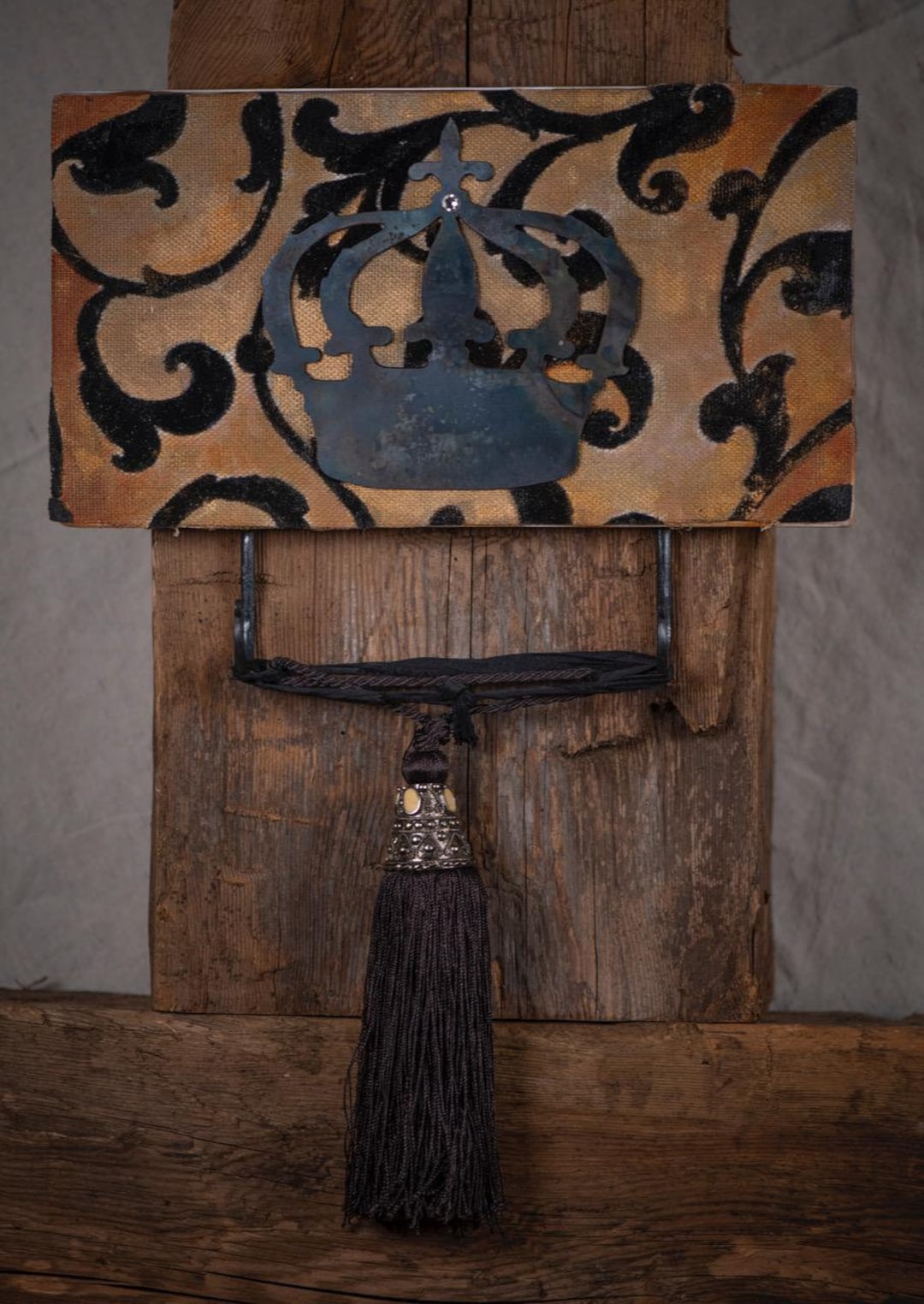 Regal Crown Wall Hook Crown Wall Decor Royal Jewelry Holder Crown and ...