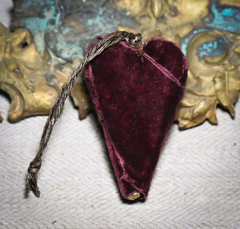 Noblesse - Hand Made Velvet Heart Ornaments With Decoration + Burgundy ...