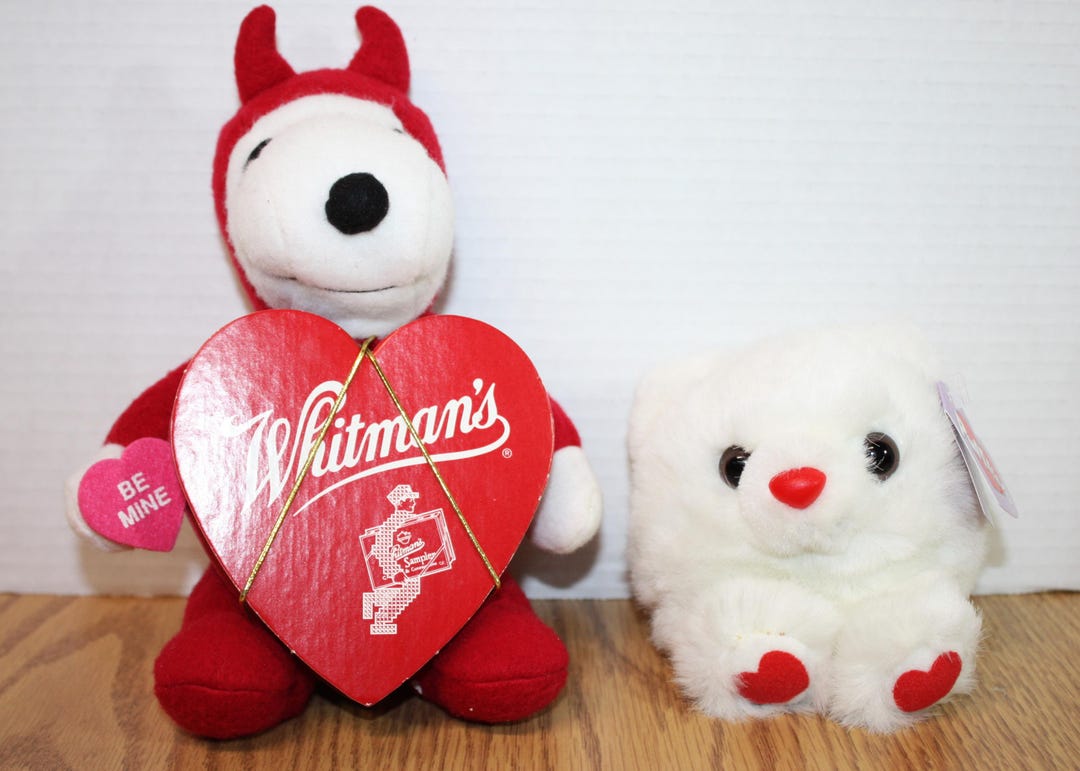 Peanuts Snoopy Dog as Red Devil Holding a Whitman's Heart Shaped Candy ...
