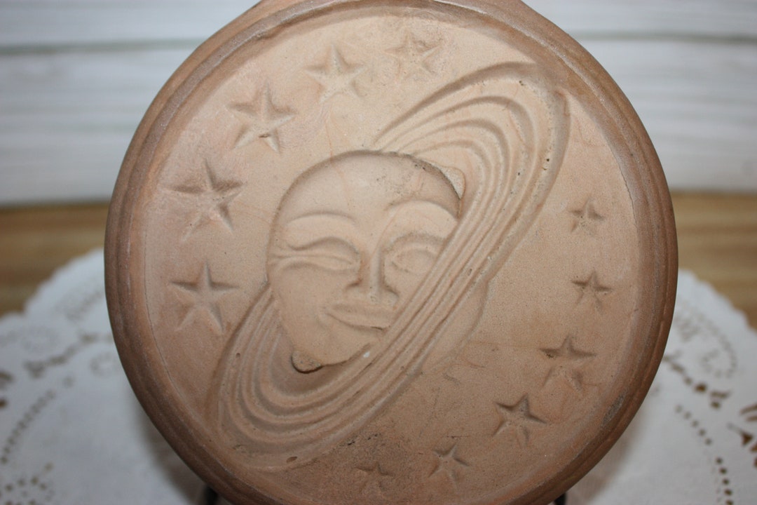 Hartstone Clay Saturn Cookie Mold, Solar System Celestial Decor - Etsy