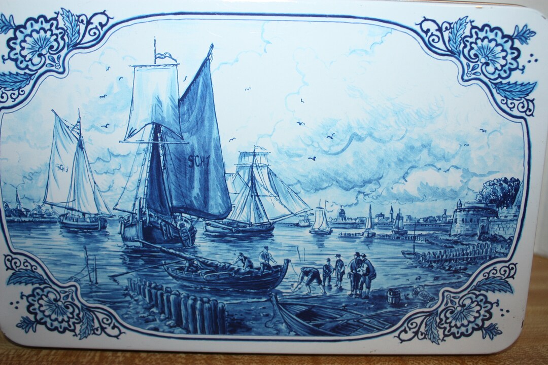 Hellema Hallum Holland Tin 8.25 by 5.25 by - Etsy