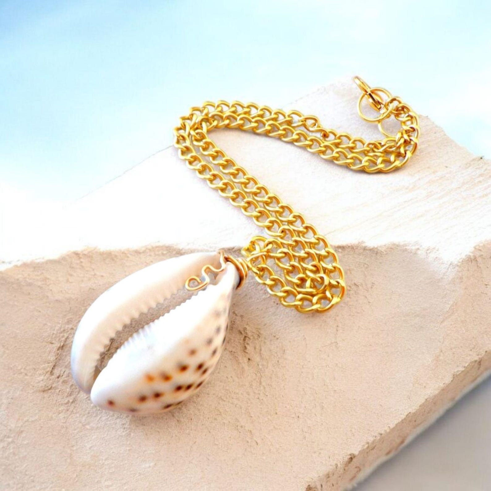 Large Tiger Cowrie Shell Pendant Necklace: Bold Beach Jewelry - Etsy