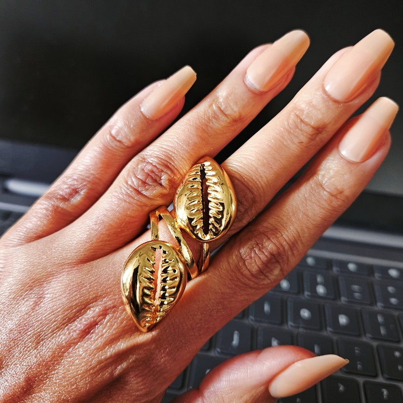 Cowrie Shell Ring - Etsy
