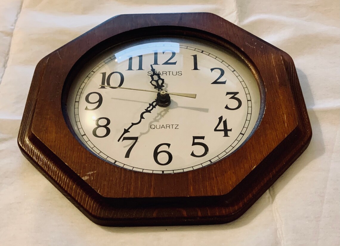 SPARTUS MODEL 7952 Vintage Wall Clock USA Made Works Good | Etsy