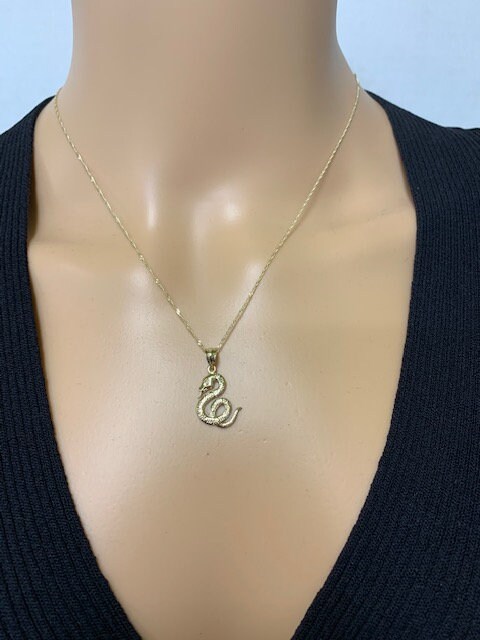 14k Solid Gold Snake Pendant. - Etsy